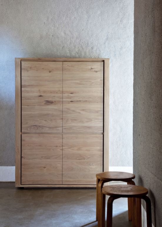 Oak Shadow Cupboard Ethnicraft - Meubelen Jonckheere